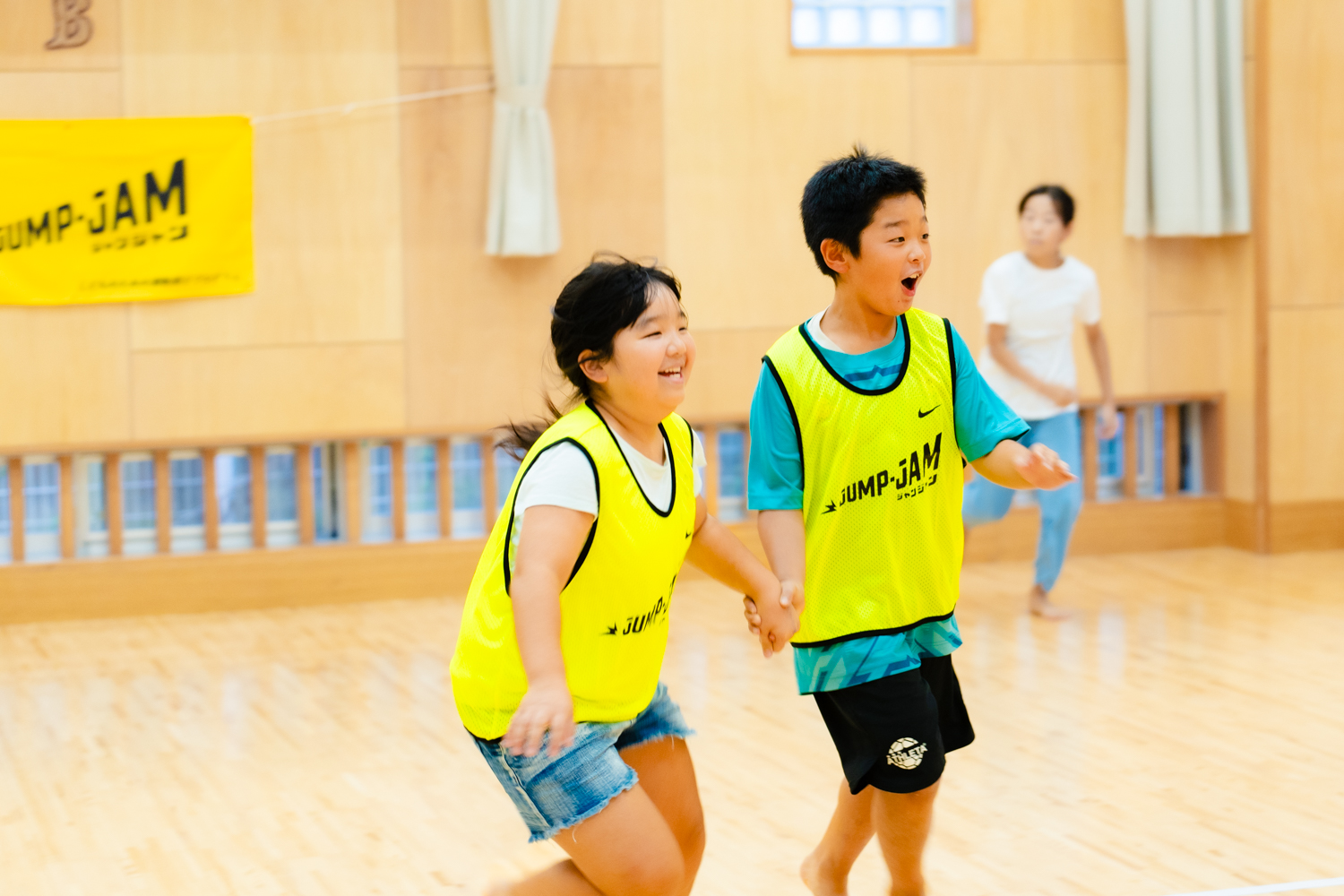 JUMP-JAMなら、初めての遊びにもチャレンジできる 友だちとの運動遊びで、子どもは心も伸びていく | | JUMP-JAM